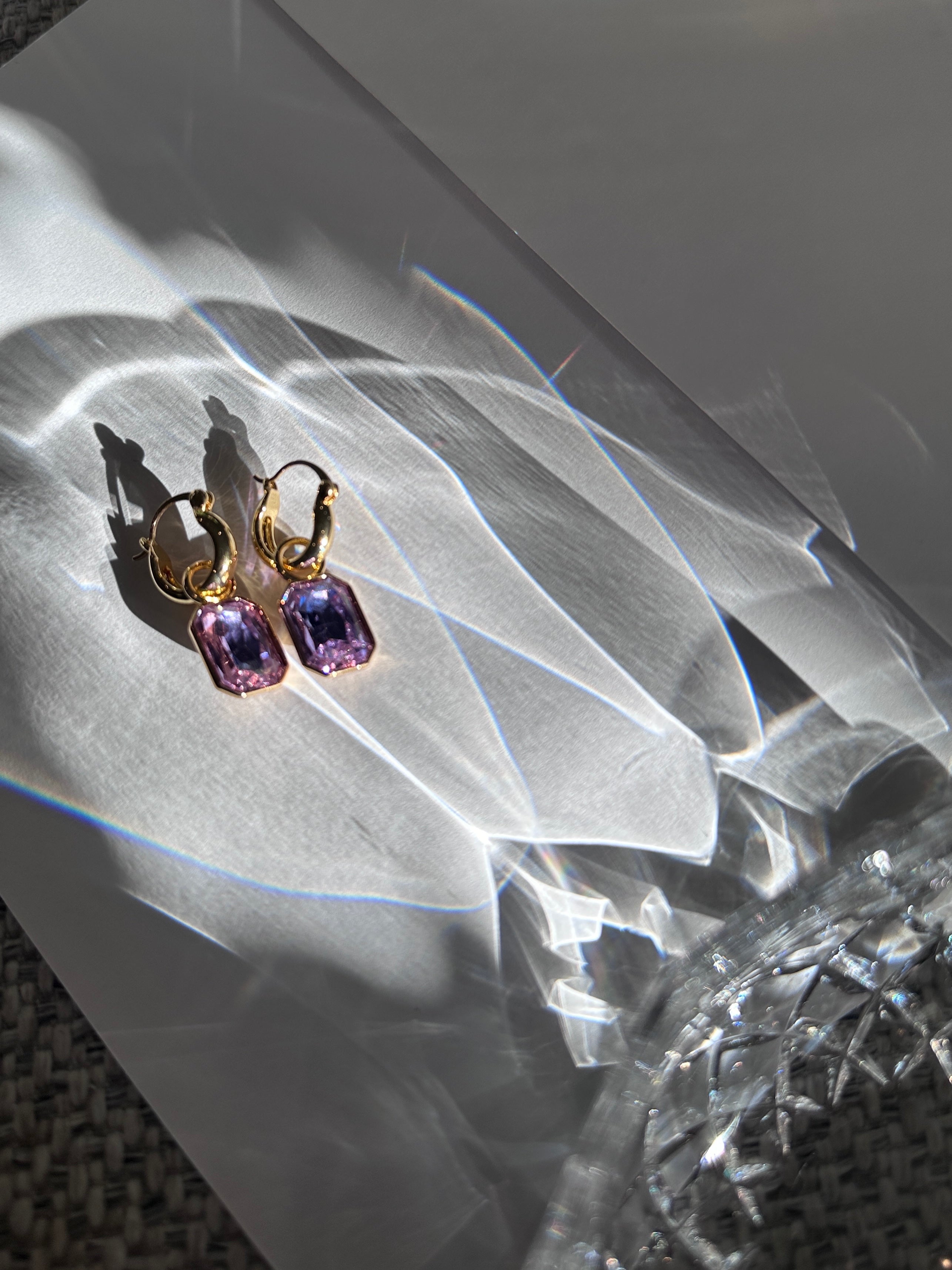 The Meaning of Purple-Coloured Jewellery Stones – Aster & Aura